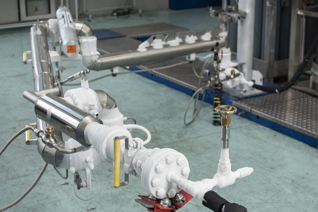 Cryogenic Loading Station - LNG Loading Skid | Zipfluid